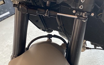 MT09 RN69 2021 Hyperpro Lenkungsdämpfer - Marktplatz Archiv - Yamaha MT-09 Forum